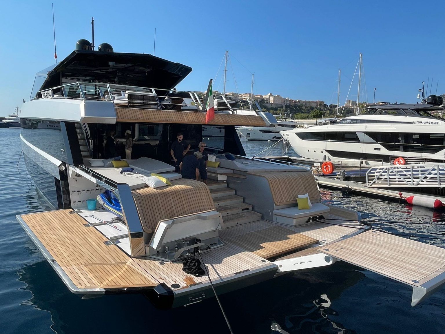 New Concept Luxury Yacht WALLY 200 (88ft8inch)27.03m｜ LYUCOMPANY CO LTD ...